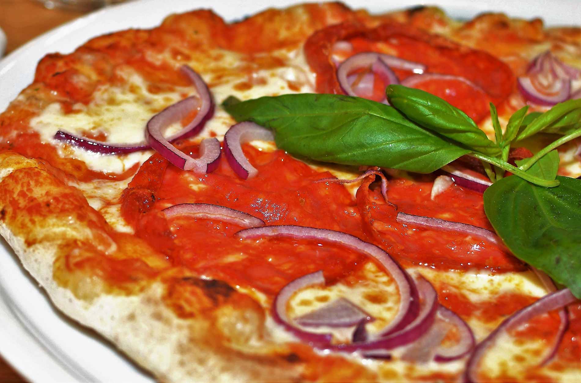 Pizzeria San Pietro | Pizza com Passione